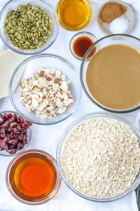 Soft Chewy Granola Bars - Savory Thoughts